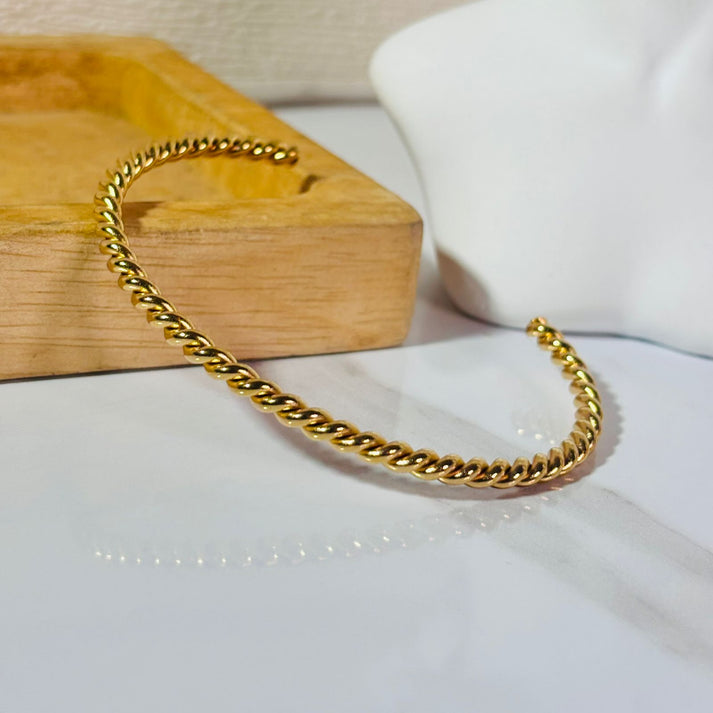 Twirl Adjustable Bracelet | Anti-Tarnish 18K Bracelets | LAVENDER OFFICIAL – Lavender Official