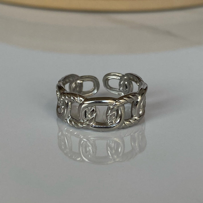 Vortex Link Ring | Premium Anti Tarnish 18k Rings | LAVENDER OFFICIAL ...