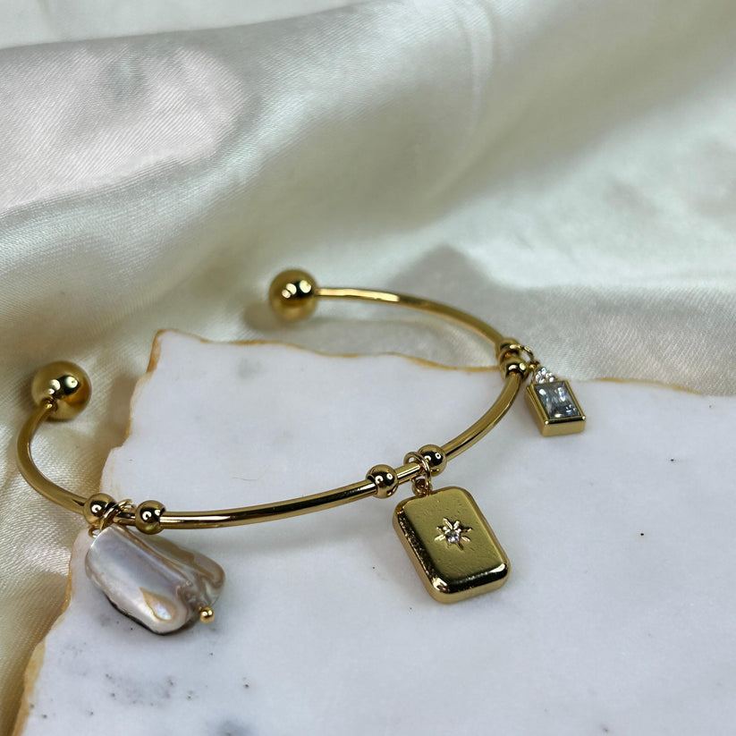 Galaxy Charm Bracelet | Anti-Tarnish 18K Bracelets | LAVENDER OFFICIAL – Lavender Official